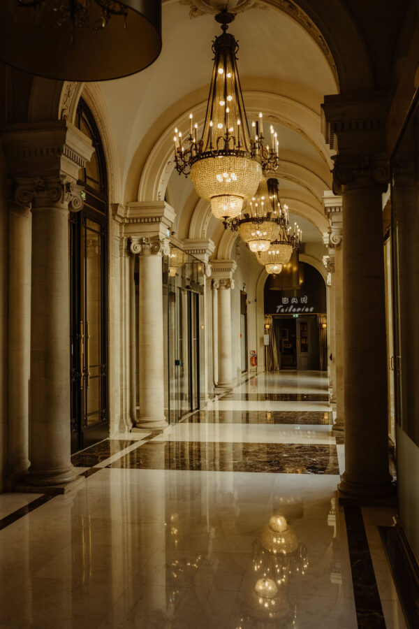 Mariage à Paris à l'Hôtel Le Marois - blog mariage Madame C